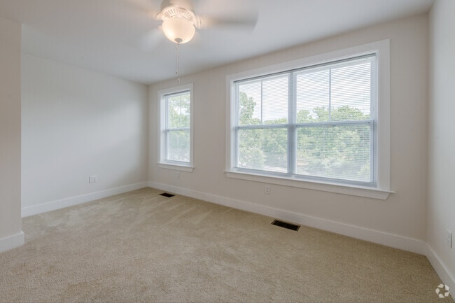 Kettle Point Apartments - East Providence, RI | ForRent.com