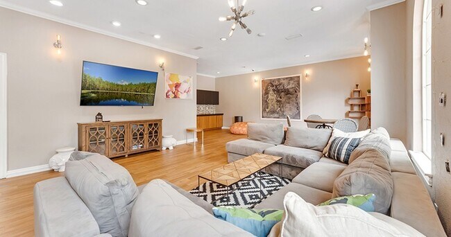 On20 Apartments | University of Florida | Off-Campus Housing Search