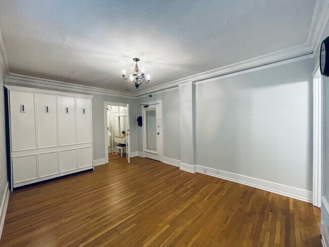 1811 NW Couch St Condo Unit 206 - Condo for Rent in Portland, OR ...