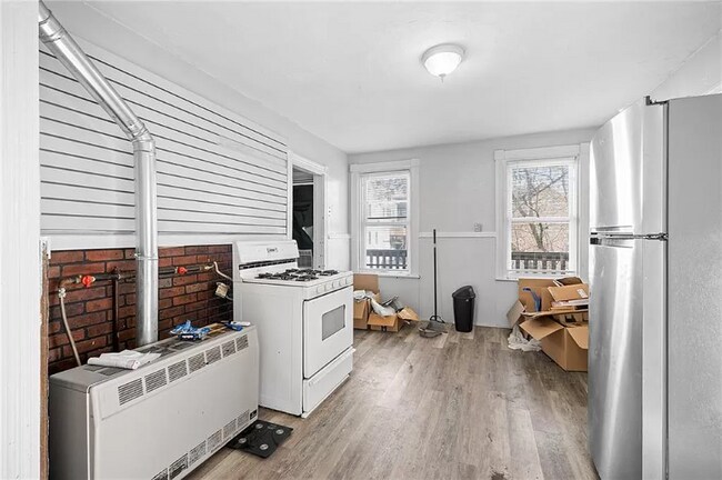 382 River St Unit 2 - Woonsocket, RI | ForRent.com