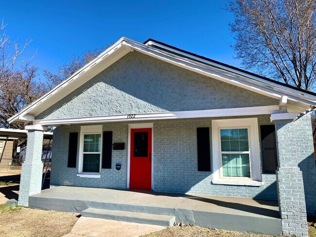 Three Bedroom near TTU Campus. Pre-Leasing... House - House Rental in ...