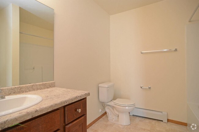 Evergreen Estates Apartments - Appleton, WI | ForRent.com