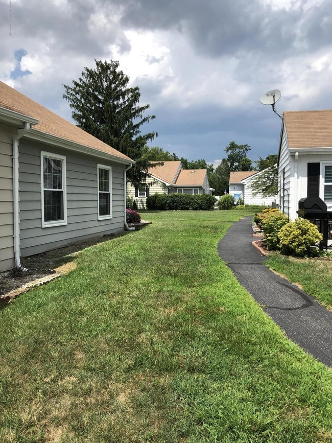 41 Dover Walk Rental - House Rental in Toms River, NJ | ForRent.com