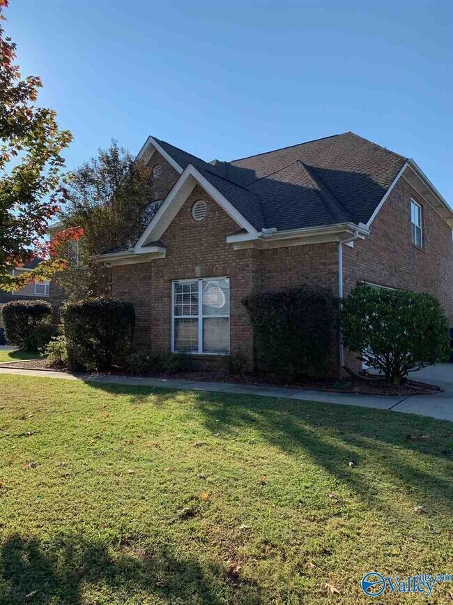110 Summer Trace Ln - House Rental in Madison, AL | ForRent.com