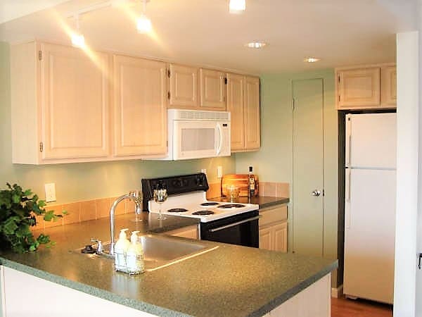 Summit Chase Apartments For Rent in Endicott, NY | ForRent.com