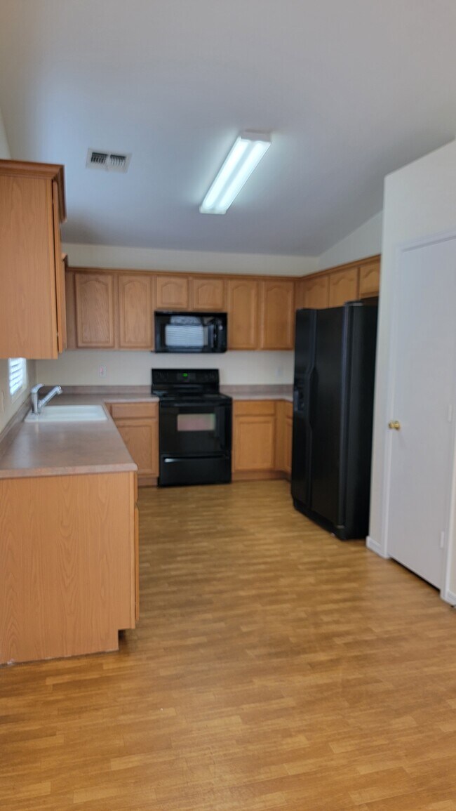 818 E Monteleone St House - House Rental in San Tan Valley, AZ ...