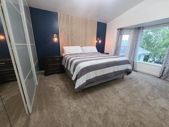 2504 W Pine Needle Pl Off-Campus Housing, Salt Lake City, UT