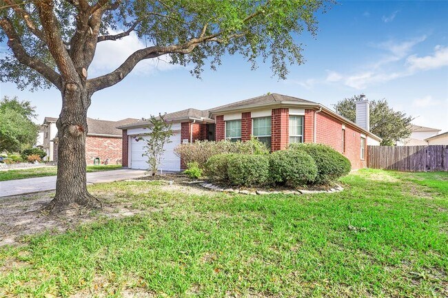 2822 Foster Hill Dr - House Rental in Houston, TX | ForRent.com