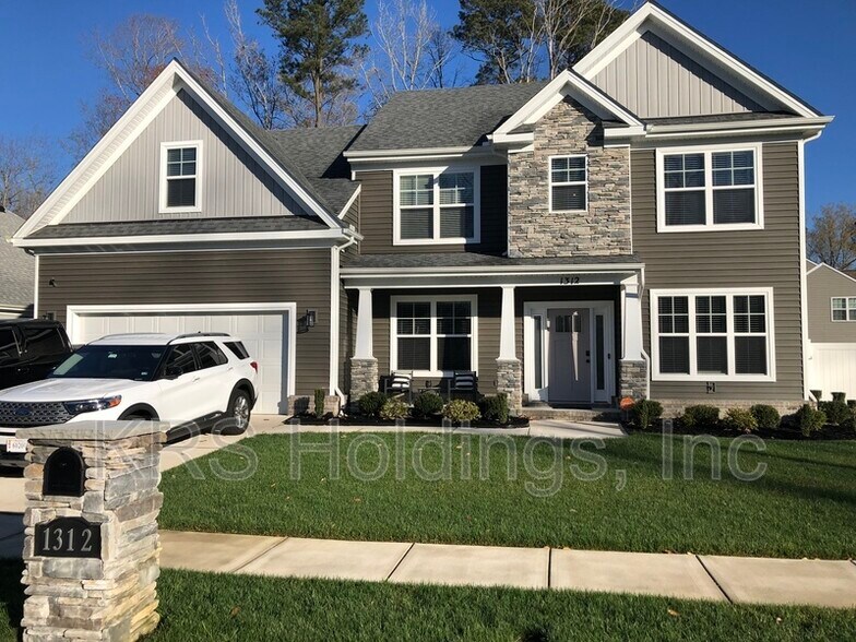 1312 Auburn Hill Dr - House for Rent in Chesapeake, VA | ForRent.com