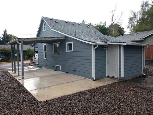 RENT SPECIAL: $500 Off First Full Month's ... - House Rental in Dallas ...