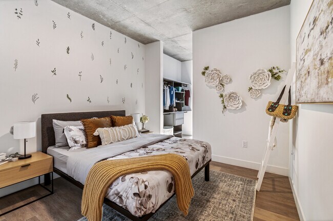 X Phoenix Apartments For Rent in Phoenix, AZ | ForRent.com