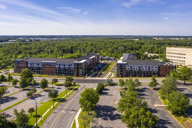 Motiva Apartments - Greenbelt, MD | ForRent.com