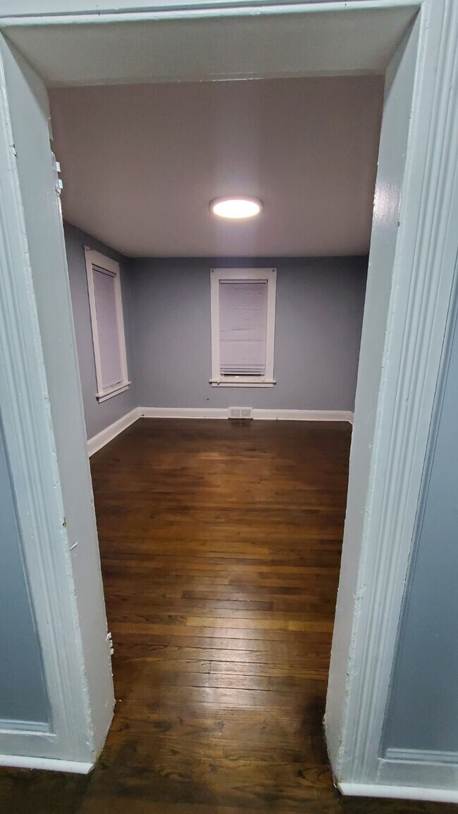 43 Wiklund Ave Unit 1st Floor - Stratford, CT | ForRent.com