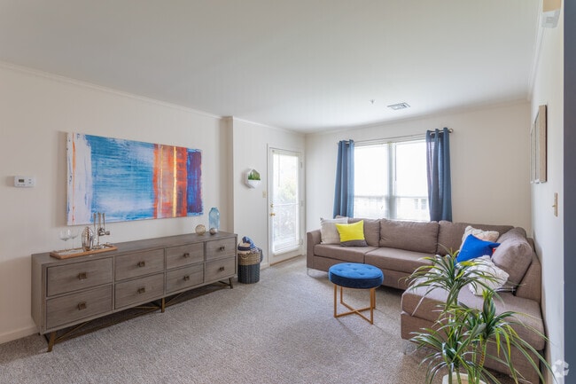 Bentley Ridge Apartments - Lancaster, PA | ForRent.com