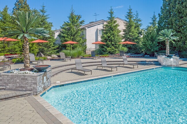 Timberlea Village Apartments For Rent in Rochester Hills, MI | ForRent.com