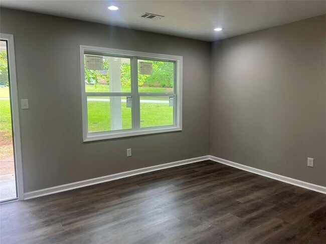 1996 Chestnut Log Dr - House Rental in Lithia Springs, GA | ForRent.com