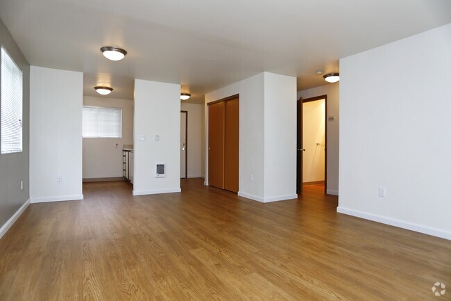 Maple Crossing Apartments - Maple Valley, WA | ForRent.com