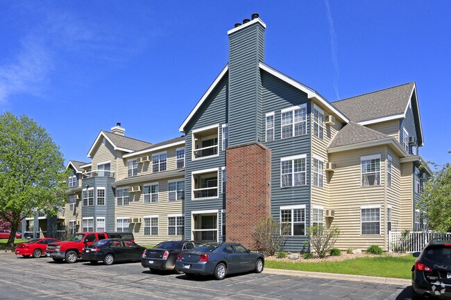 Devonshire Apartments For Rent in Bloomington, MN | ForRent.com