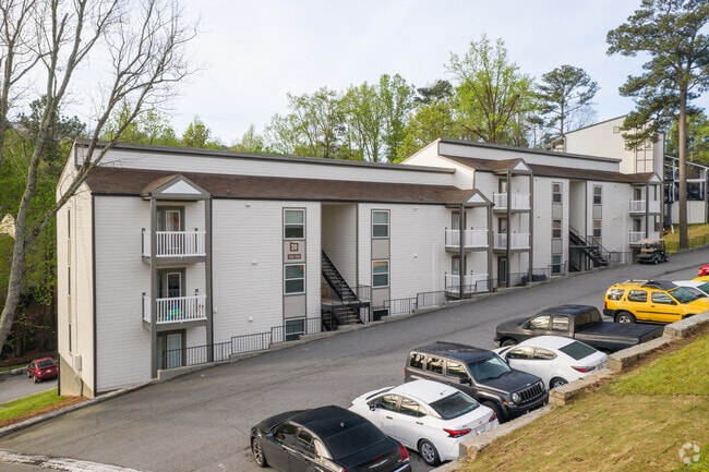 The Halsten at Vinings Mountain Apartments - Atlanta, GA | ForRent.com