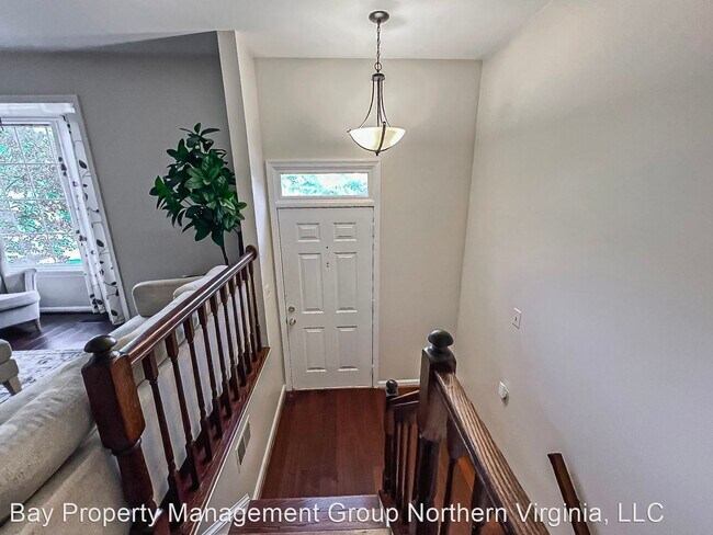 4 br, 3.5 bath House - 4239 Fox Lake Dr - House Rental in Fairfax, VA ...