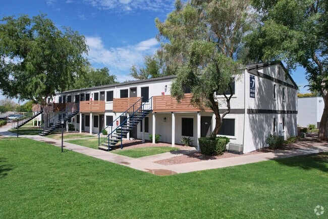 Collins off Colter* Apartments - Phoenix, AZ | ForRent.com