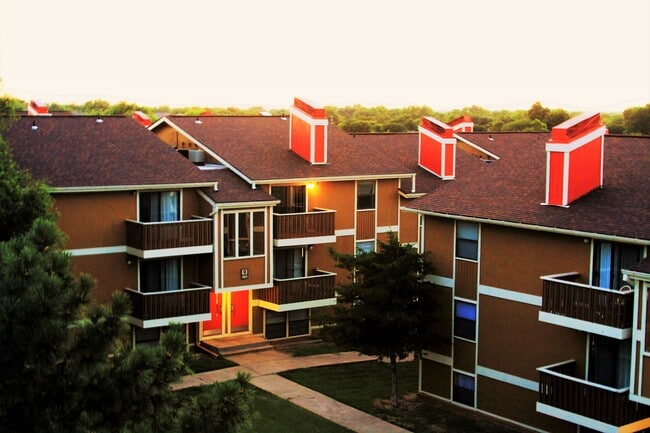 21W at Wichita State Apartments For Rent in Wichita, KS | ForRent.com