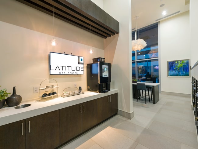 Latitude Med Center Apartments | Rice University | Off-Campus Housing ...