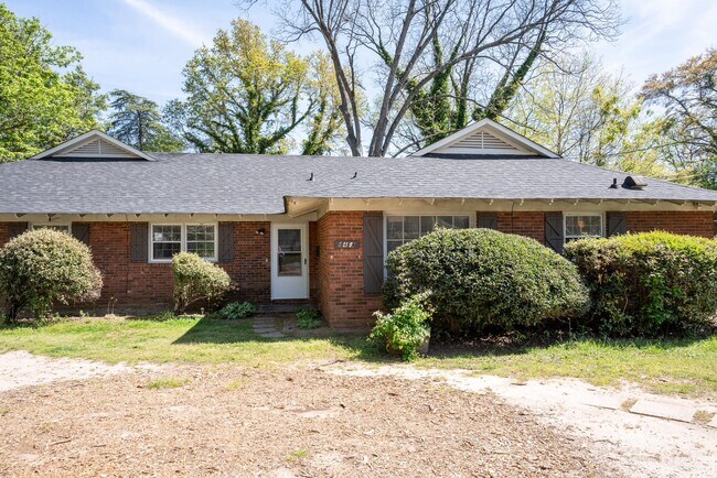 1645 Old Charlotte Rd - House Rental in Spartanburg, SC | ForRent.com