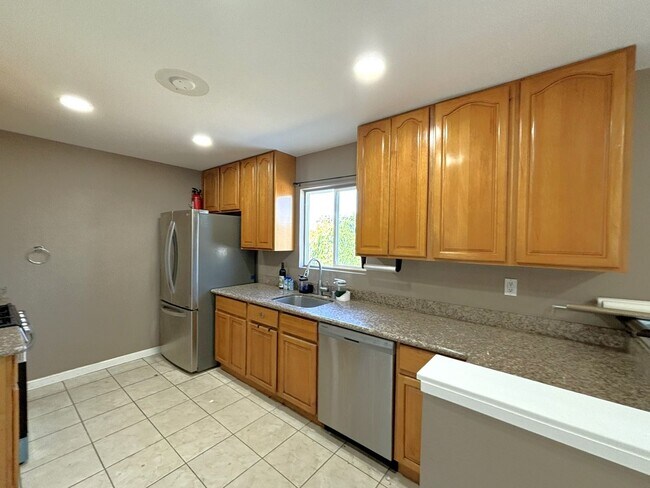 3 Bedroom 2 Bathroom single Story home for... - House Rental in Fremont ...