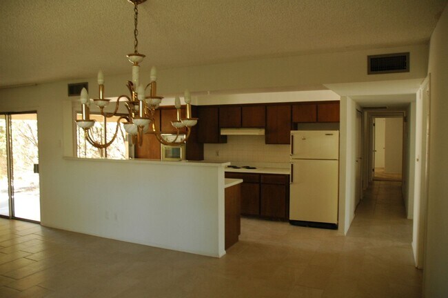 Charming 3 Bed 2 Bath in Central Phoenix l... - House Rental in Phoenix ...