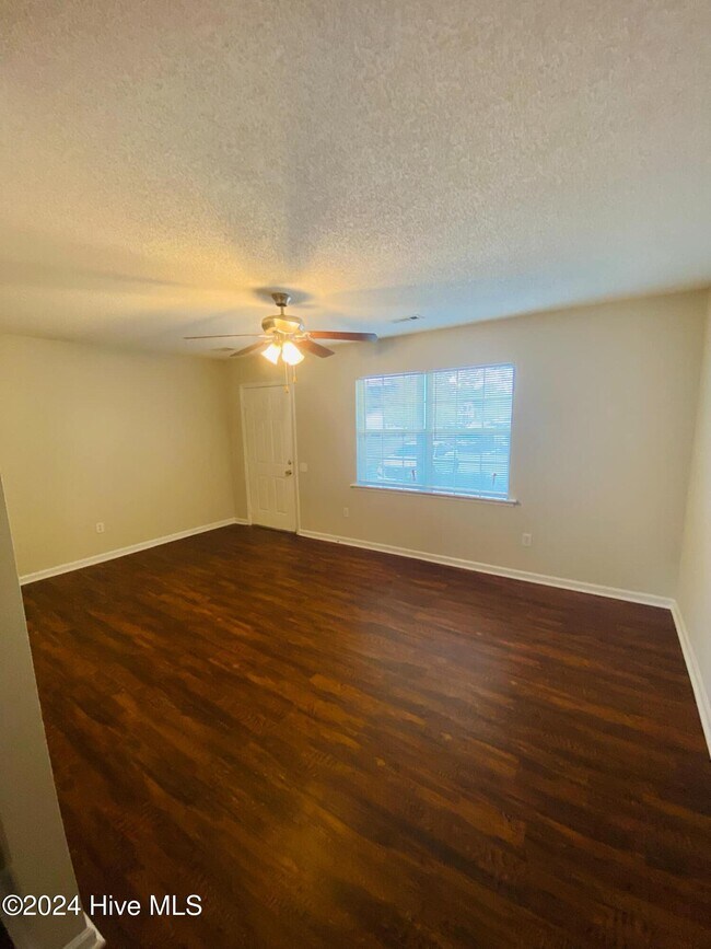 1219 E Fire Tower Rd Unit D - Greenville, NC | ForRent.com