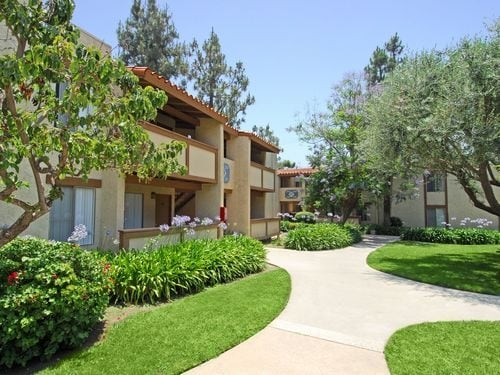 Cal Poly Pomona Off-Campus Housing & Apartments | ForRentUniversity