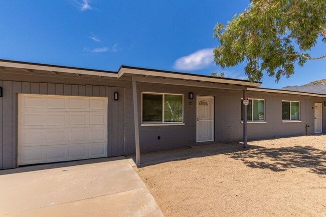 2 Bedroom 1 Bathroom Condo with Garage in ... For Rent in Phoenix, AZ ...