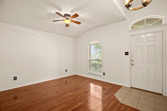 262 Summer Dr House - House Rental in Kyle, TX | ForRent.com