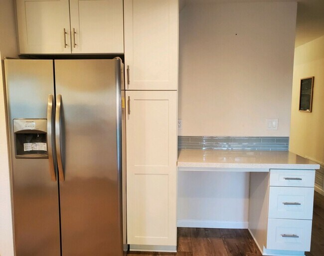 Beautiful 4 Bedroom House with a Long, Pri... - House Rental in ...