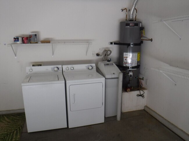 ONE STORY HOME IN 55+ AGE RESTRICTED COMMU... - House Rental in ...