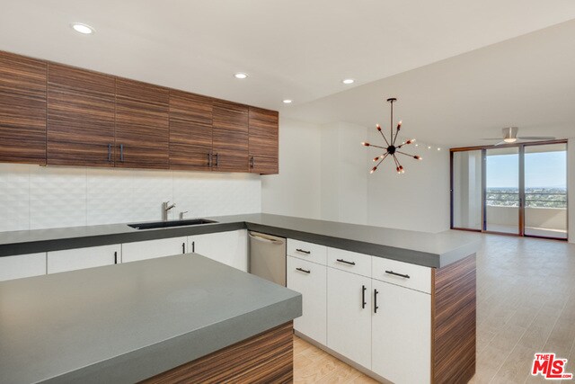 4316 Marina City Dr Condo Unit 721 - Condo for Rent in Marina Del Rey ...