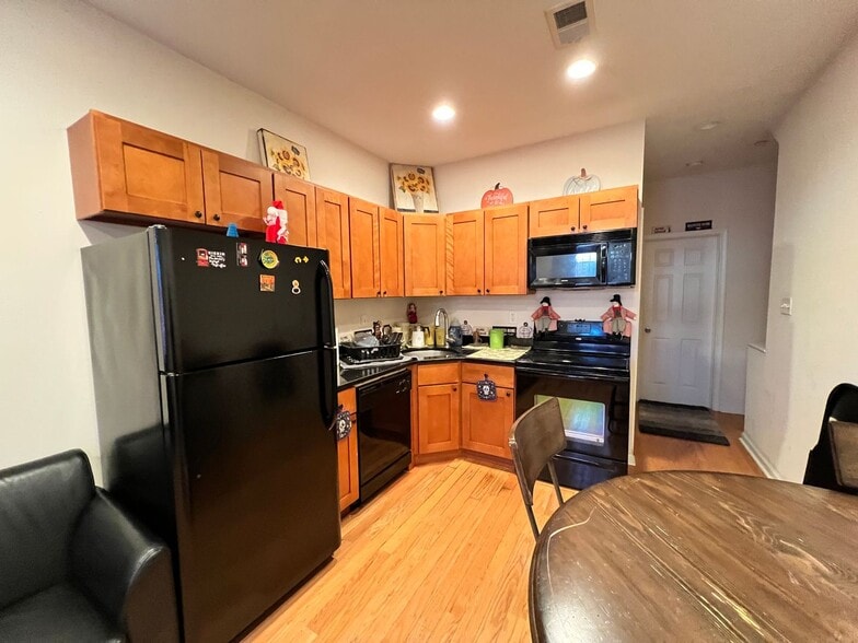 3722 Brandywine St Unit UnitA Off-Campus Housing, Philadelphia, PA