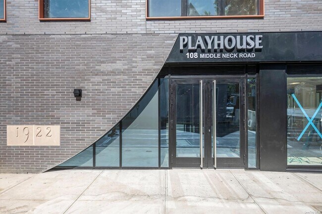 108 Middle Neck Rd Unit PH-B - Great Neck, NY | ForRent.com