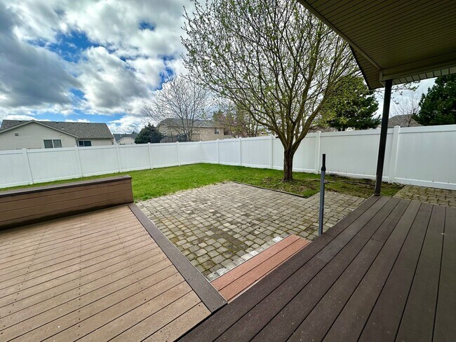 RANCHER IN SUNSHINE MEADOWS (APP#58) House - House Rental in Coeur d ... RANCHER IN SUNSHINE MEADOWS (APP#58) House - House Rental in Coeur d ...