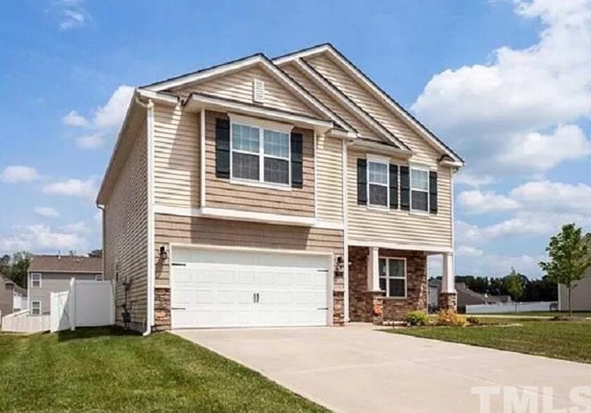 71 S Great White Way - House for Rent in Clayton, NC | ForRent.com