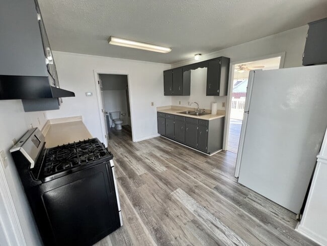 555 Old Hwy 99 (Triplex) House - House Rental in Eagleville, TN ... 555 Old Hwy 99 (Triplex) House - House Rental in Eagleville, TN ...
