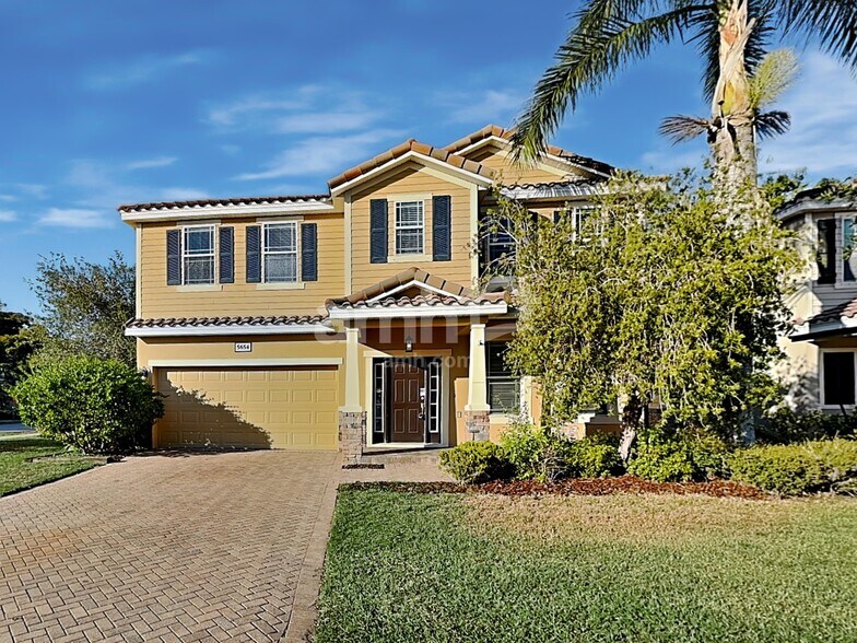 5654 Aaron Ct - House for Rent in Sarasota, FL | ForRent.com