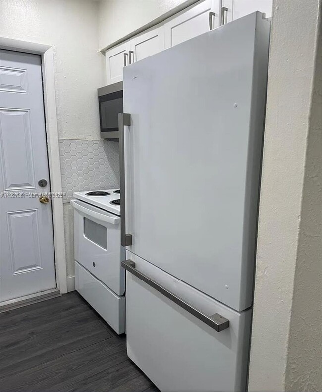 522 NW 13th Ave Unit 12 - Fort Lauderdale, FL | ForRent.com