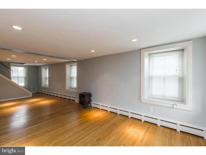 7833 Germantown Ave Unit 2 - Apartment for Rent | Philadelphia, PA ...