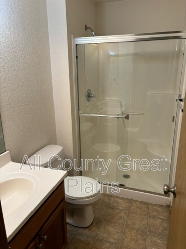 1106 Fall Meadow Ln Townhome - Townhome Rental in Belton MO | ForRent.com