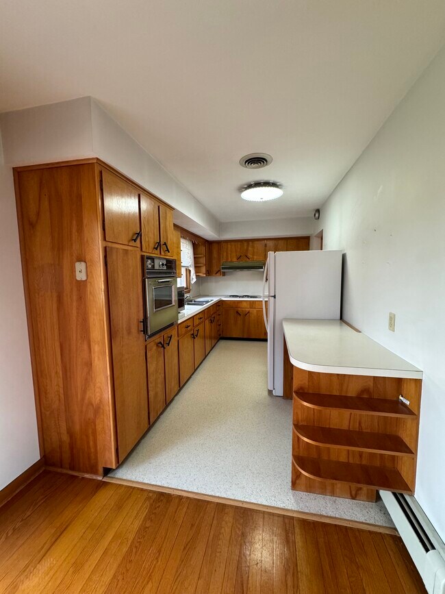 1114 Waterman Dr Rental For Rent in Harrisonburg, VA | ForRent.com