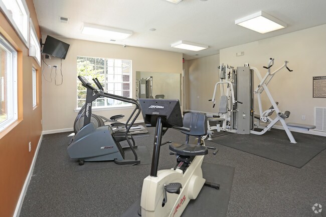 Colonnade at Regency Apartments For Rent in Jacksonville, FL | ForRent.com
