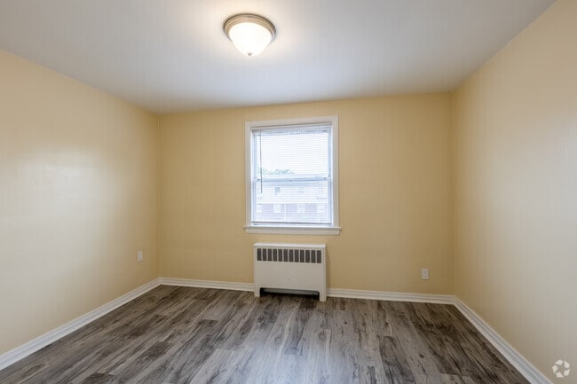 Sheridan Gardens Apartments For Rent in Elizabeth, NJ | ForRent.com