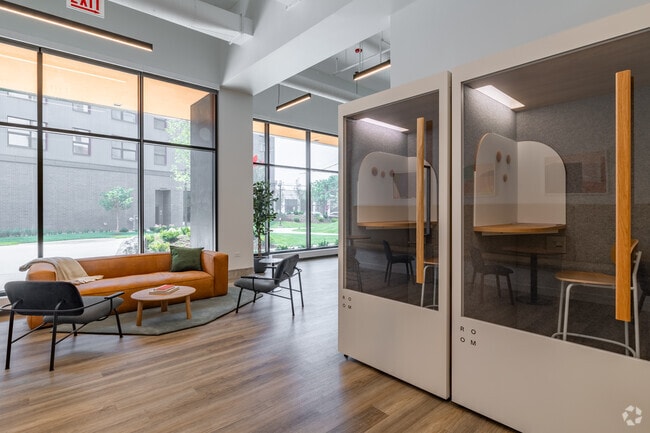 University of Illinois at Chicago | Off-Campus Housing Search